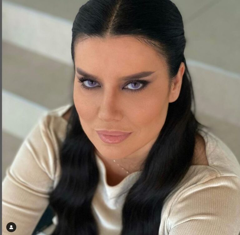 Alis Adaktar o trudnoći: Nisam planirala bebu u 42.godini! - HIT FM